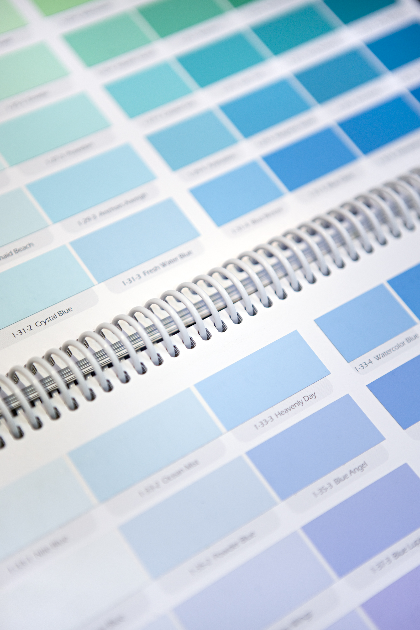 Investment in green paint manufacturer Eskaro pays off | Nefco